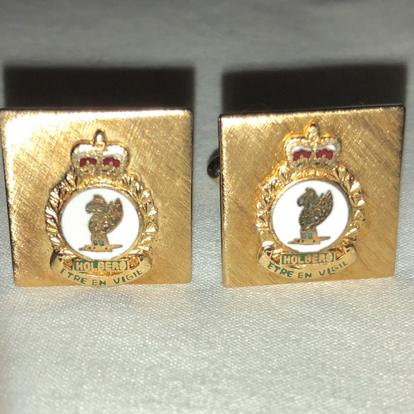 Accessories | Vintage Rcaf Cufflinks Station Holberg Squadron Vancouver ...